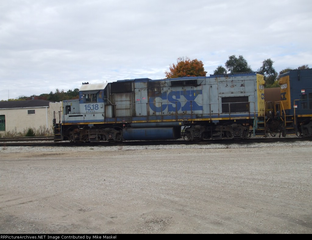 CSX 1518